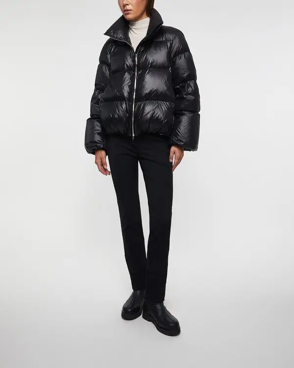 WAKAKUU Storm Puffer Jacket - Black