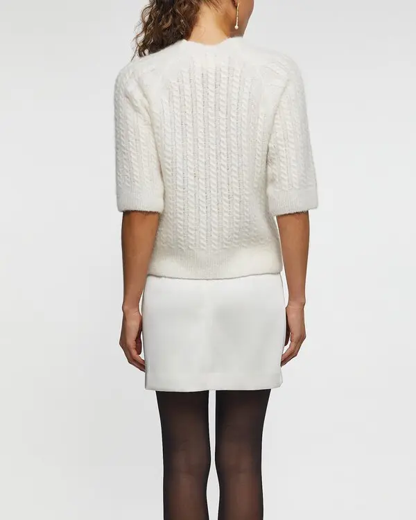 WAKAKUU Odense Cable Knit Sweater