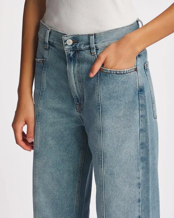 HOUSE OF DAGMAR Loose Fit Wide Leg Jeans