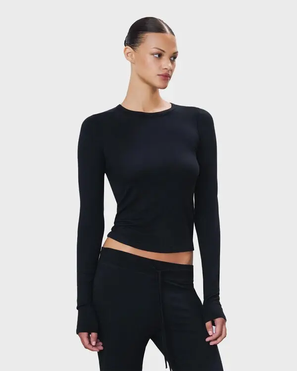 Eterne Fitted Crewneck Long Sleeve Top - Black