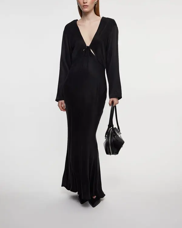 WAKAKUU Gouda Maxi Dress - Black