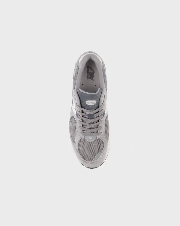 NEW BALANCE 2002r Sneakers