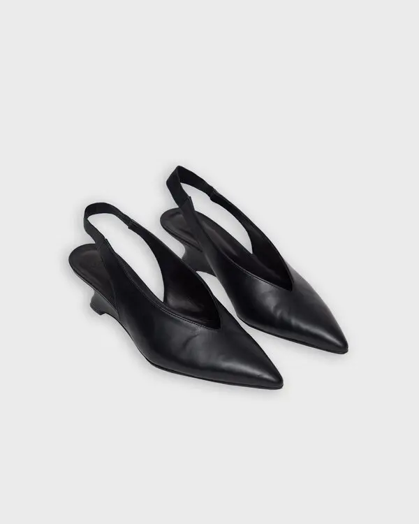 WAKAKUU Pumps Slingback