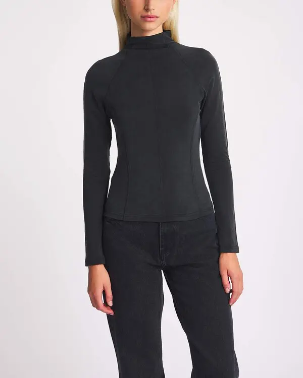 Hope Fitted Mockneck Top