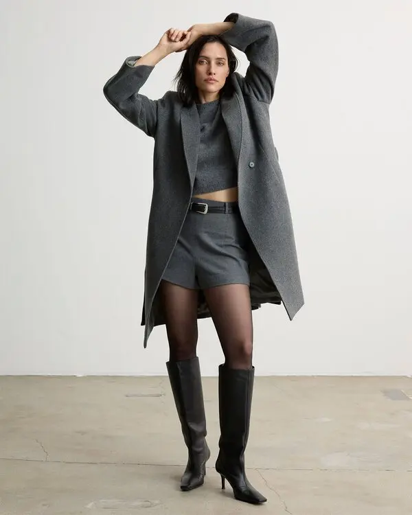 WAKAKUU Anjo Wool Shorts