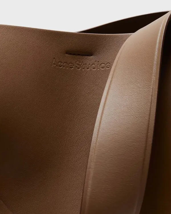 Acne Studios Musubi Midi Bag - Camel