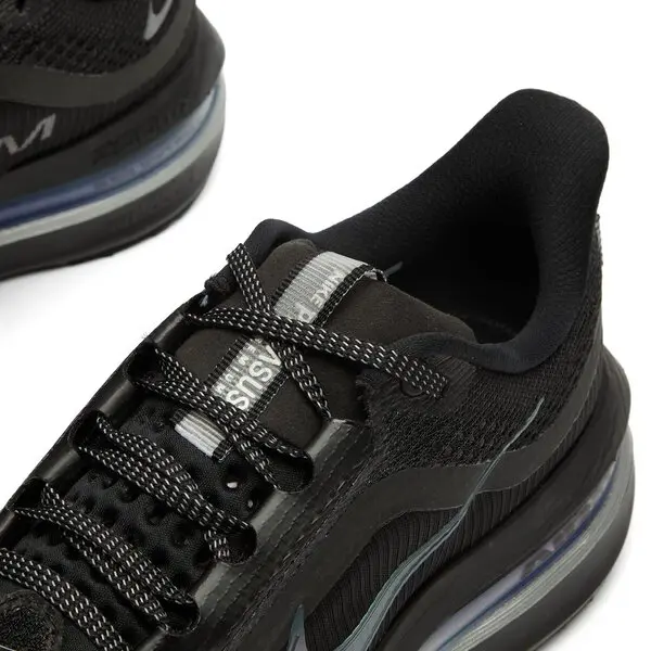 Nike Pegasus Premium Sneaker - Black/silver