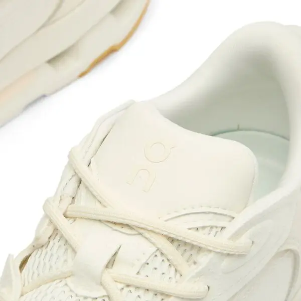 On X Cloudze Mo Sneaker - Ivory/ivory