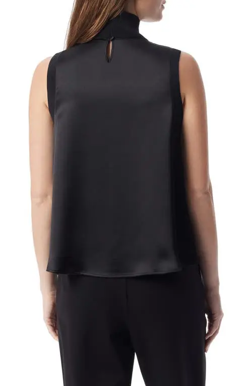 DO BY DEE OCLEPPO Satin Shell Top