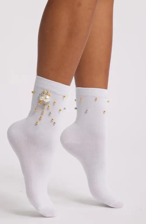 HIGH HEEL JUNGLE Heirloom Imitation Pearl Crew Socks - White