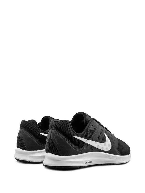 Nike Downshifter 7 Low-top Sneakers
