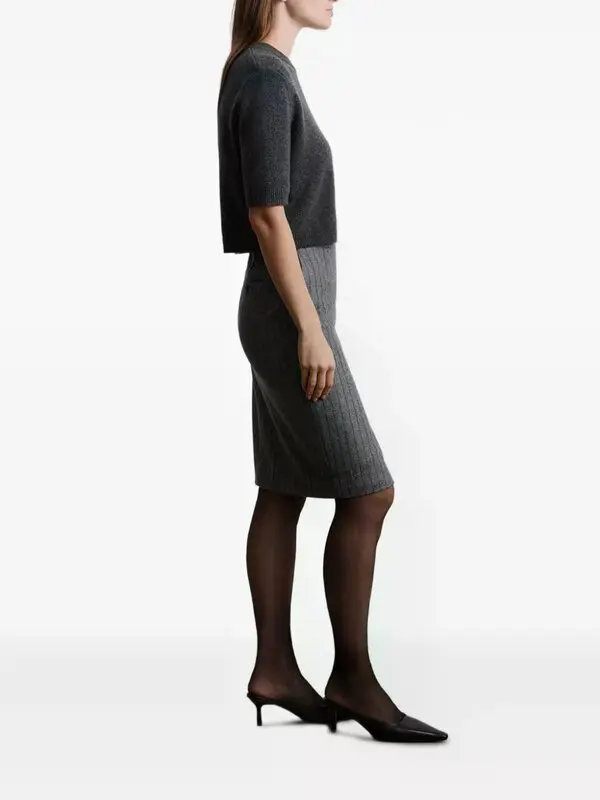12 STOREEZ Aurora Short-sleeve Top