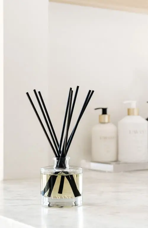 L'AVANT COLLECTIVE Fresh Linen Reed Diffuser - White