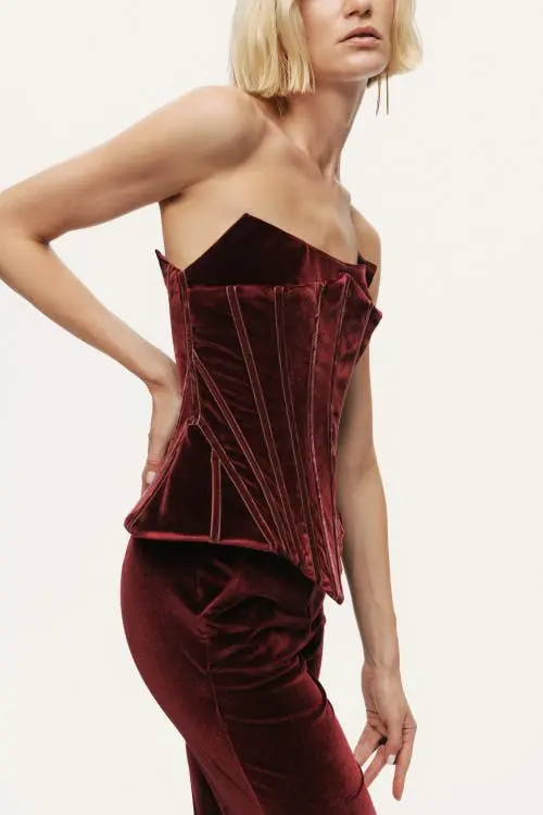 NOCTURNE Structured Velvet Strapless Bustier
