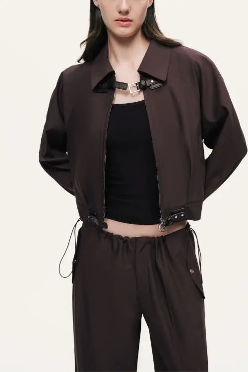NOCTURNE Buckle-detail Cropped Zip Jacket - Dark Brown