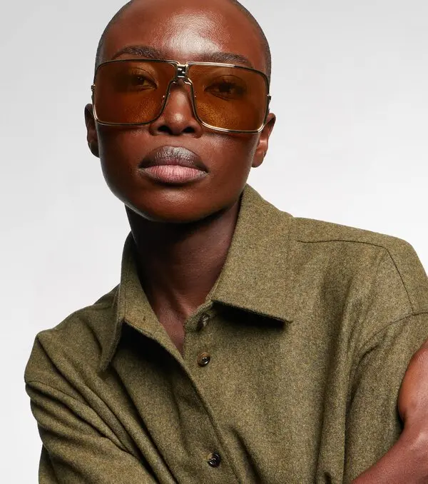 Fendi Aviator Sunglasses - Gold