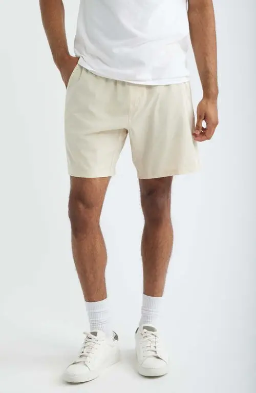 SANTO STUDIO Tempo Tech Shorts - Cream