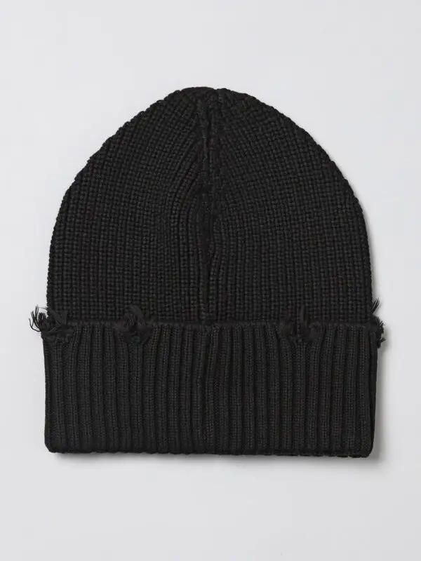 DISCLAIMER Ribbed Beanie - Black