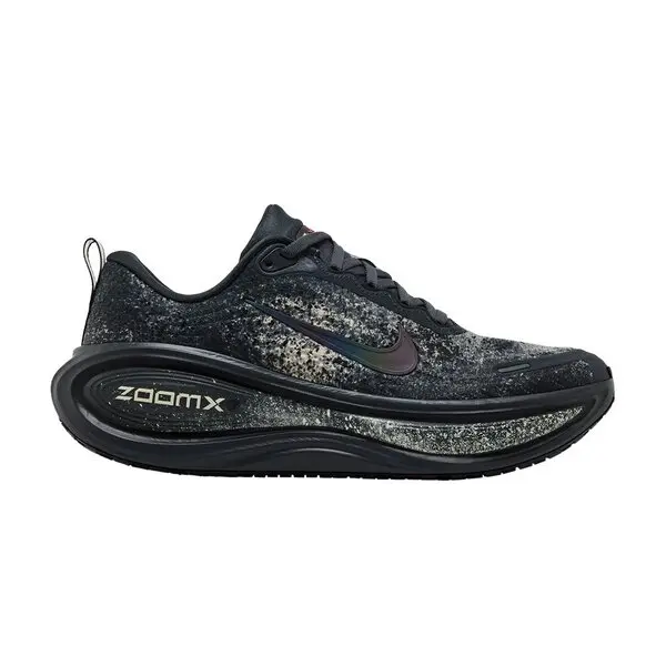 Nike Vomero Plus Sneakers - Black