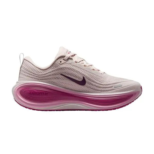 Nike Vomero Plus Sneakers