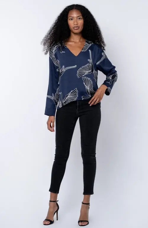 CIEBON Jones Bird Print V-neck Top