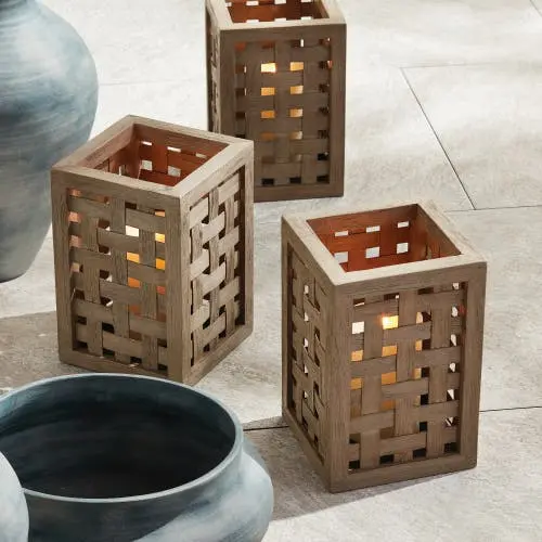 NAPA HOME & GARDEN Chatham Outdoor Hurricane Candle Holder