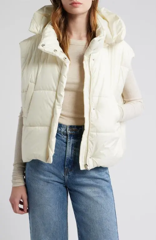 Dra Poppy Hooded Puffer Vest