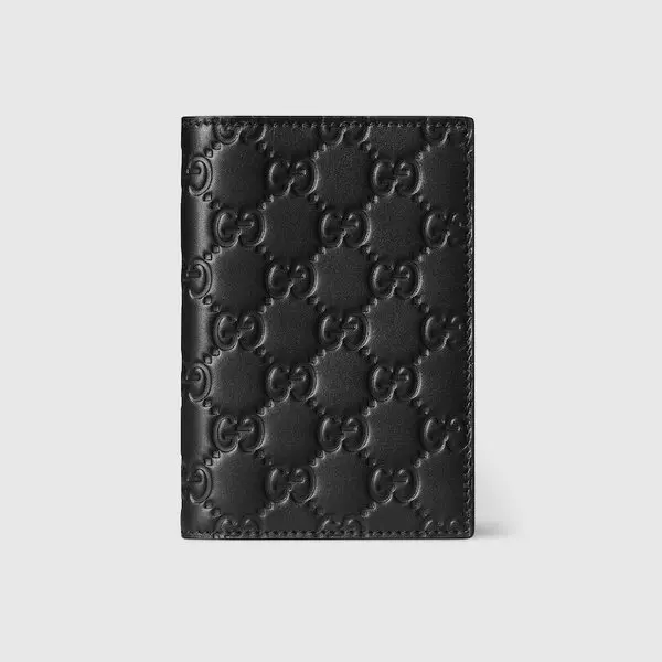 Gucci Gg Emblem Passport Case - Black