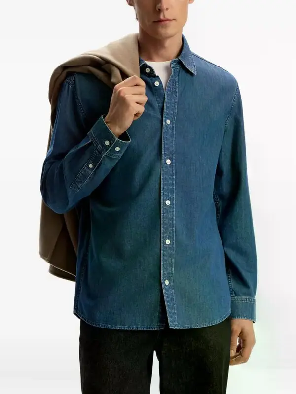 12 STOREEZ Buttoned Denim Shirt