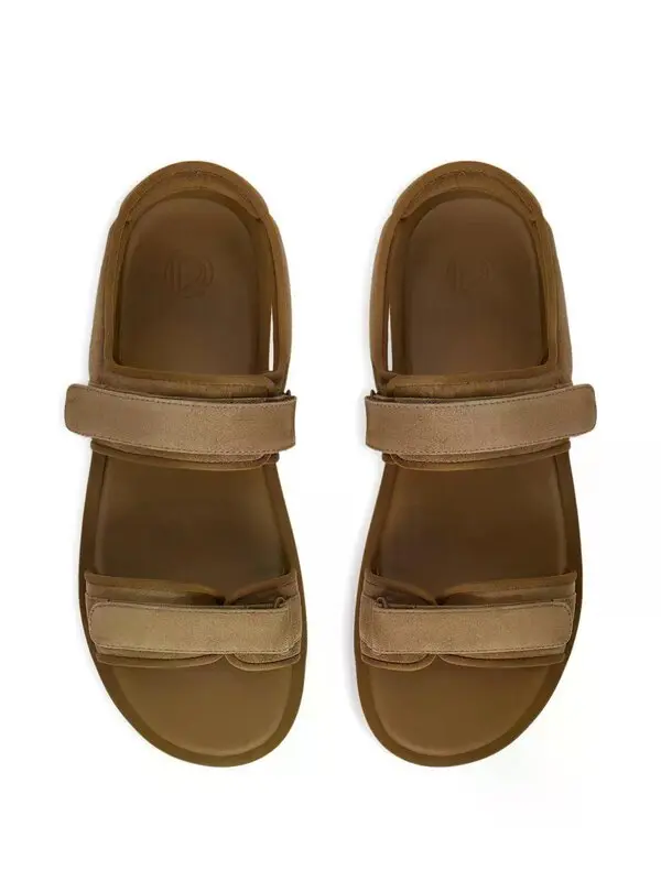 12 STOREEZ Touch-strap Suede Sandals