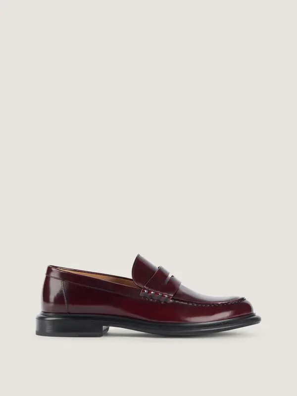 Givenchy Gent Loafers In Brushed Leather - Burgundy