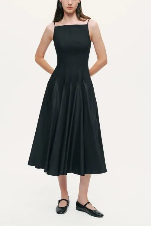 NOCTURNE Square-neck Pleated Midi Dress