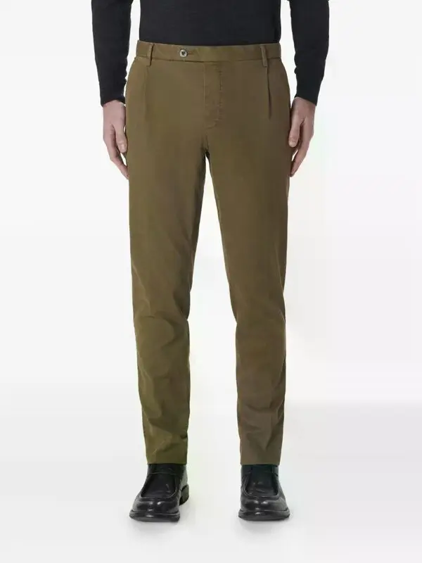 GTA Pleated Chinos