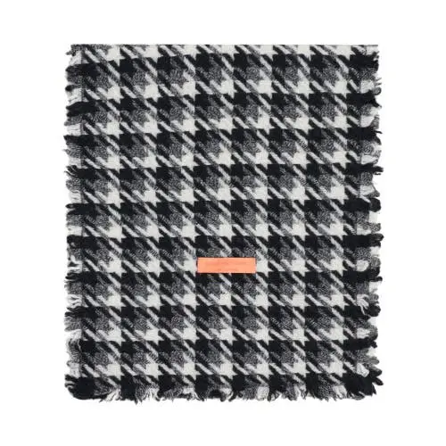 LOST PATTERN Houndstooth" Cashmere Scarf - Black & White
