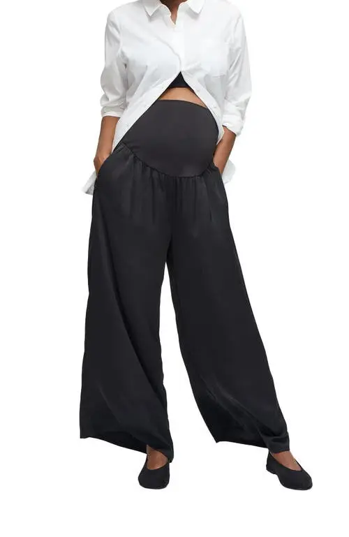 Ingrid & Isabel® Woven Maternity Pant