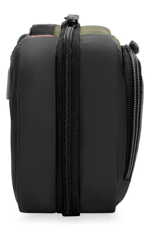Briggs & Riley Zdx Hanging Toiletry Bag - Hunter
