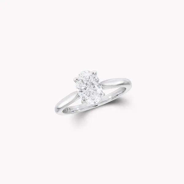 Graff Paragon Oval Diamond Engagement Ring - Platinum