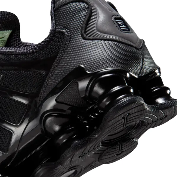 Nike Shox Tl Sneakers - Black