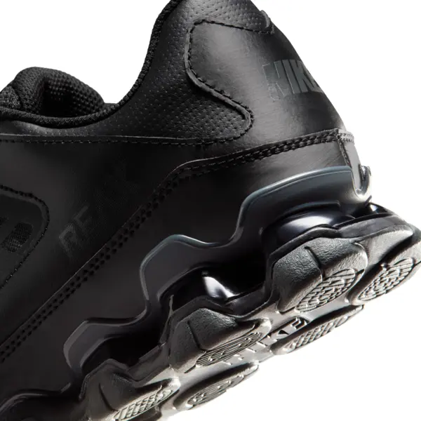 Nike Reax Tr Workout Shoes