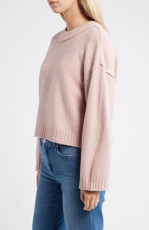 CITY BLUES Relaxed Crop Sweater - Blush