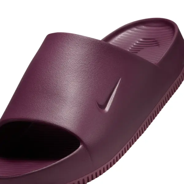 Nike Calm Slides