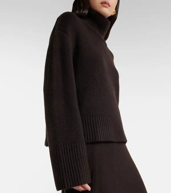 LISA YANG Fleur Cashmere Turtleneck Sweater - Brown