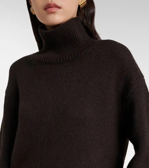 LISA YANG Fleur Cashmere Turtleneck Sweater - Brown
