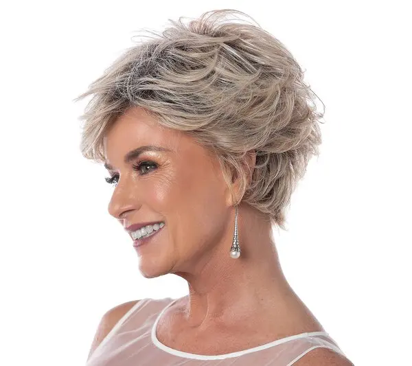 TONI BRATTIN Salon Select Textured Cut Wig