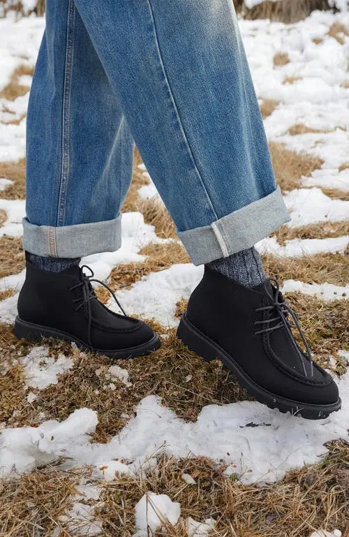 Vivaia Francis Round-toe Lug Sole Ankle Boots - Black