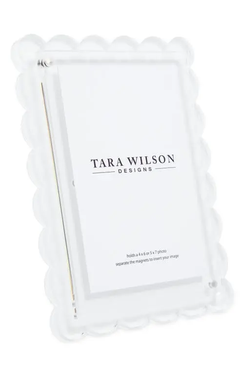 TARA WILSON DESIGNS Scallop Picture Frame - White