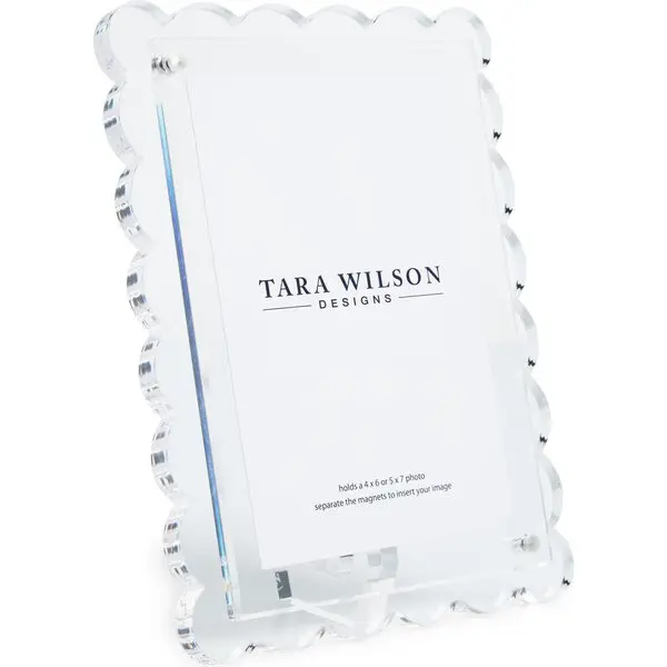 TARA WILSON DESIGNS Scallop Picture Frame - Clear