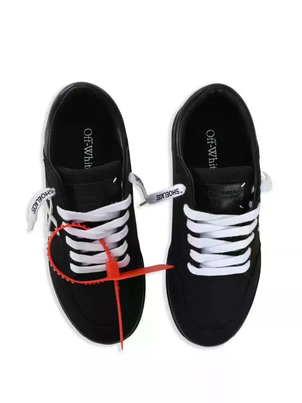 Off-White Low Vulcanized Sneakers