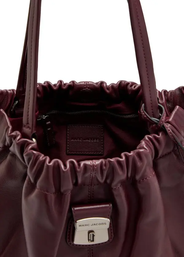 Marc Jacobs Leather Tote Bag With Chain Embellishment - Plum