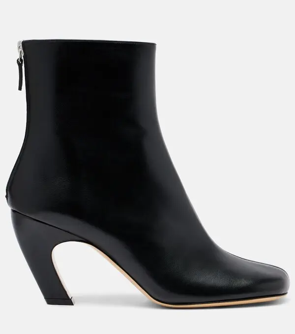Le Monde Beryl Leather Ankle Boots - Black